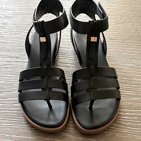 Shoes | Franco Sarto Black Sandel | Poshmark